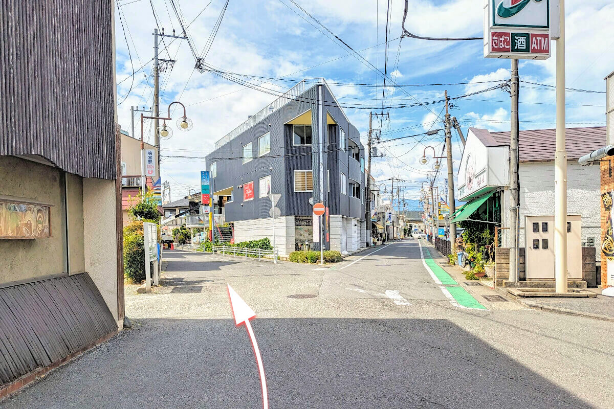 アクセス | Bee Three